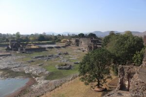 Plan a trip to Mandu Madhya Pradesh with this guide! - Explore with Ecokats